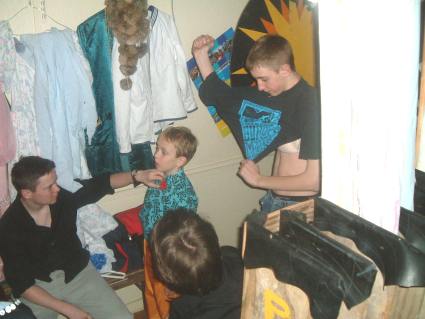 Pinkneys Green Scouts - 2004 Pantomime - Dick Whittington Cubs Pictures